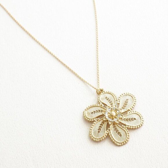 Anthropologie | Jewelry | Anthropologie Fall Filigree Pendant Necklace | Poshmark